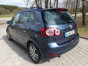 Blue Volkswagen Golf Plus 2010 in Kaunas, with an engine capacity of 1.60 L and mileage of 300 thousand km for 3350 €, photo 7 on AUTOMOTO.COM.LV