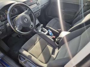 Blue Volkswagen Golf Plus 2010 in Vilnius, with an engine capacity of 2.00 L and mileage of 240 thousand km for 3550 €, photo 7 on AUTOMOTO.COM.LV
