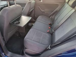 Blue Volkswagen Golf Plus 2010 in Vilnius, with an engine capacity of 2.00 L and mileage of 240 thousand km for 3550 €, photo 9 on AUTOMOTO.COM.LV