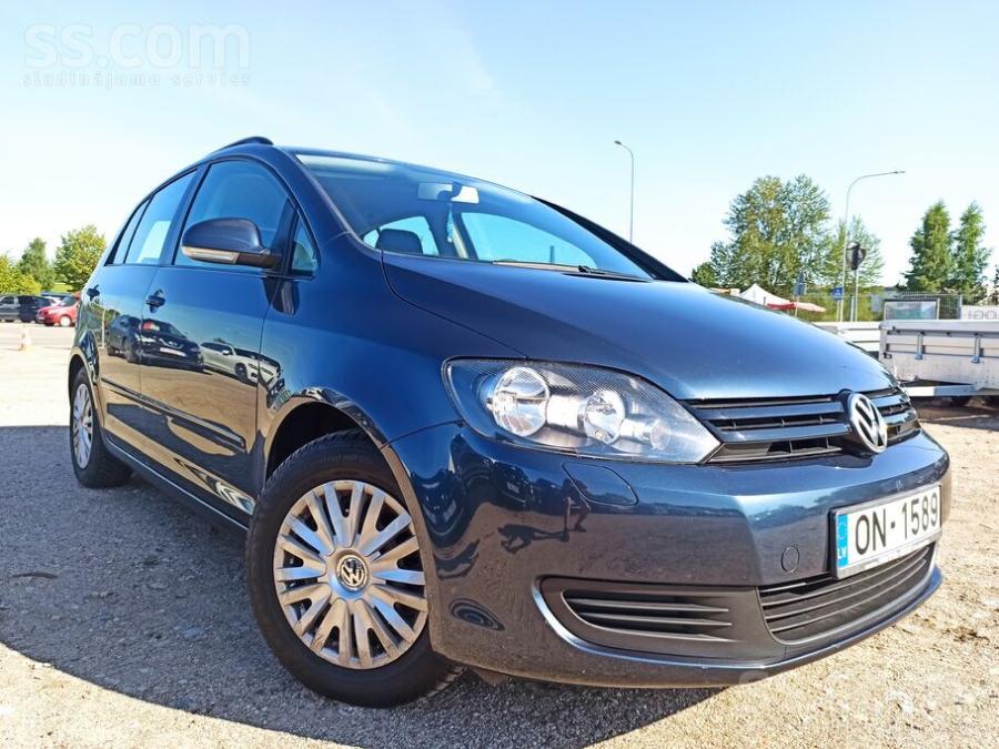 Zils Volkswagen Golf Plus 2010 Daugavpils, ar dzinēja tilpumu 1.60 L un nobraukumu 0 tūkst. km par 5650 €, foto 3 vietnē AUTOMOTO.COM.LV