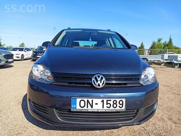 Zils Volkswagen Golf Plus 2010 Daugavpils, ar dzinēja tilpumu 1.60 L un nobraukumu 0 tūkst. km par 5650 €, foto 4 vietnē AUTOMOTO.COM.LV