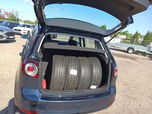 Zils Volkswagen Golf Plus 2010 Daugavpils, ar dzinēja tilpumu 1.60 L un nobraukumu 0 tūkst. km par 5650 €, foto 9 vietnē AUTOMOTO.COM.LV
