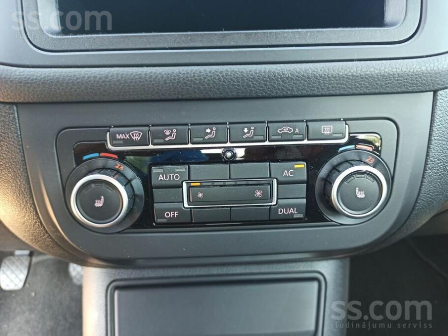 Zils Volkswagen Golf Plus 2010 Daugavpils, ar dzinēja tilpumu 1.60 L un nobraukumu 0 tūkst. km par 5650 €, foto 27 vietnē AUTOMOTO.COM.LV