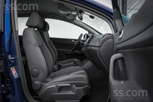 Blue Volkswagen Golf Plus 2011 in Riga, with an engine capacity of 1.60 L and mileage of 162 thousand km for 5500 €, photo 10 on AUTOMOTO.COM.LV