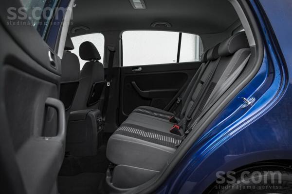 Blue Volkswagen Golf Plus 2011 in Riga, with an engine capacity of 1.60 L and mileage of 162 thousand km for 5500 €, photo 10 on AUTOMOTO.COM.LV