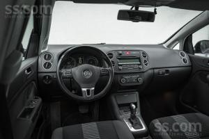 Blue Volkswagen Golf Plus 2011 in Riga, with an engine capacity of 1.60 L and mileage of 162 thousand km for 5500 €, photo 17 on AUTOMOTO.COM.LV