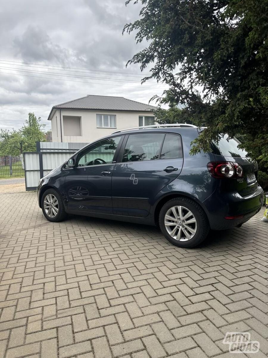 Zils Volkswagen Golf Plus 2011 Jonava, ar dzinēja tilpumu 1.20 L un nobraukumu 239 tūkst. km par 5100 €, foto 3 vietnē AUTOMOTO.COM.LV