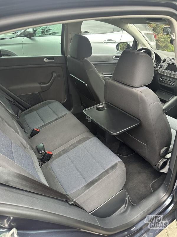 Zils Volkswagen Golf Plus 2011 Jonava, ar dzinēja tilpumu 1.20 L un nobraukumu 239 tūkst. km par 4900 €, foto 6 vietnē AUTOMOTO.COM.LV