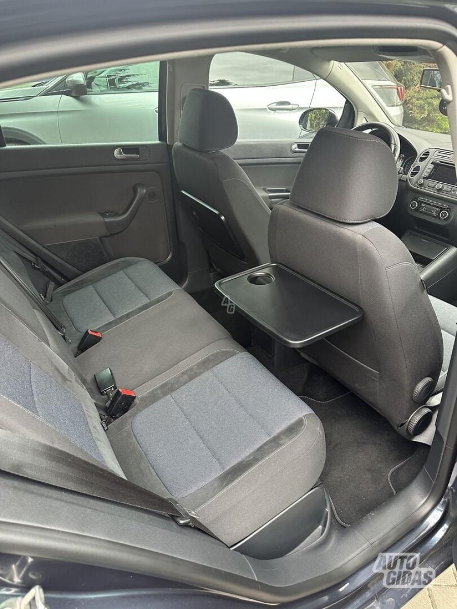 Zils Volkswagen Golf Plus 2011 Jonava, ar dzinēja tilpumu 1.20 L un nobraukumu 239 tūkst. km par 5100 €, foto 7 vietnē AUTOMOTO.COM.LV