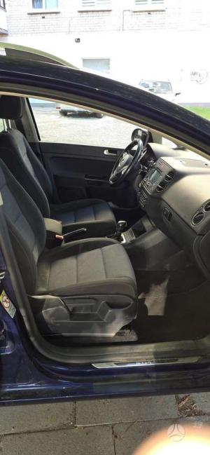 Blue Volkswagen Golf Plus 2011 in Vilnius, with an engine capacity of 1.40 L and mileage of 258 thousand km for 4000 €, photo 4 on AUTOMOTO.COM.LV