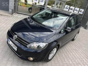 Blue Volkswagen Golf Plus 2011 in Jekabpils, with an engine capacity of 2.00 L and mileage of 218 thousand km for 6200 €, photo 12 on AUTOMOTO.COM.LV