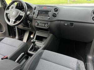 Blue Volkswagen Golf Plus 2011 in Jekabpils, with an engine capacity of 2.00 L and mileage of 218 thousand km for 6200 €, photo 18 on AUTOMOTO.COM.LV