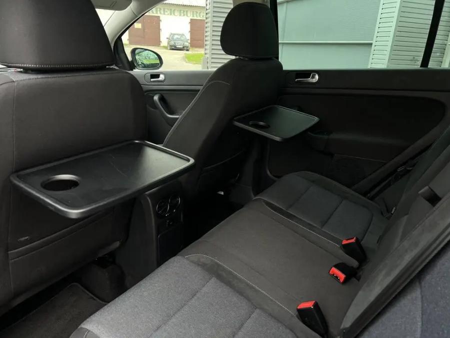 Zils Volkswagen Golf Plus 2011 Jēkabpils, ar dzinēja tilpumu 2.00 L un nobraukumu 218 tūkst. km par 6200 €, foto 22 vietnē AUTOMOTO.COM.LV