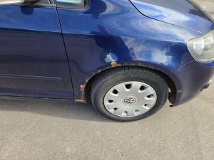 Zils Volkswagen Golf Plus 2011 Kauņa, ar dzinēja tilpumu 1.60 L un nobraukumu 348 tūkst. km par 2200 €, foto 4 vietnē AUTOMOTO.COM.LV