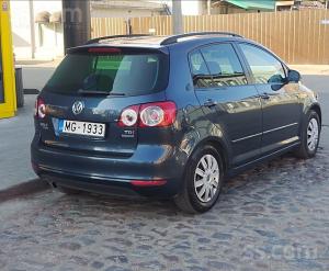 Blue Volkswagen Golf Plus 2013 in Riga, with an engine capacity of 1.60 L and mileage of 0 thousand km for 4700 €, photo 6 on AUTOMOTO.COM.LV