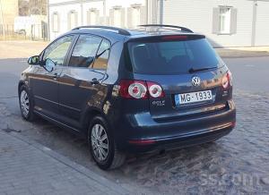 Blue Volkswagen Golf Plus 2013 in Riga, with an engine capacity of 1.60 L and mileage of 0 thousand km for 4700 €, photo 8 on AUTOMOTO.COM.LV
