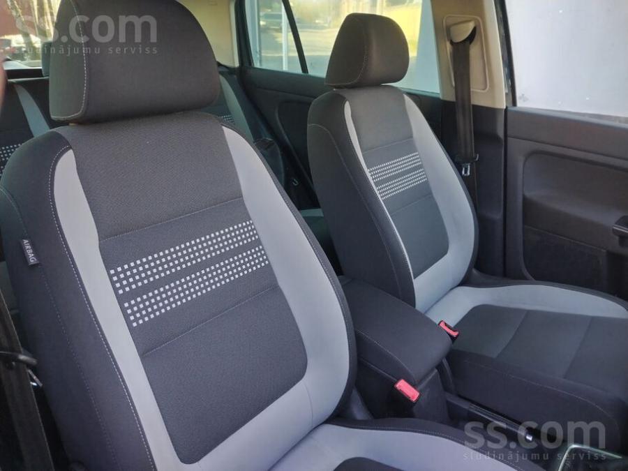Blue Volkswagen Golf Plus 2013 in Riga, with an engine capacity of 1.60 L and mileage of 0 thousand km for 4700 €, photo 14 on AUTOMOTO.COM.LV