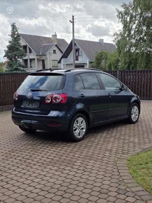 Zils Volkswagen Golf Plus 2013 Radviliškis, ar dzinēja tilpumu 1.60 L un nobraukumu 217 tūkst. km par 5800 €, foto 6 vietnē AUTOMOTO.COM.LV