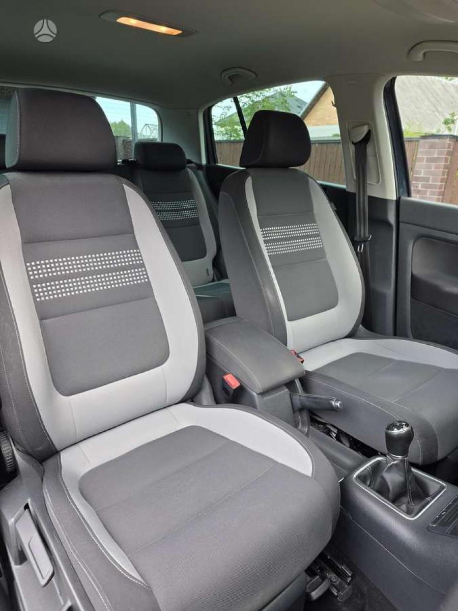 Zils Volkswagen Golf Plus 2013 Radviliškis, ar dzinēja tilpumu 1.60 L un nobraukumu 217 tūkst. km par 5800 €, foto 29 vietnē AUTOMOTO.COM.LV