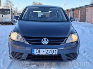 Zils Volkswagen Golf Plus 2005 Liepāja, ar dzinēja tilpumu 1.40 L un nobraukumu 235 tūkst. km par 3100 €, foto 5 vietnē AUTOMOTO.COM.LV