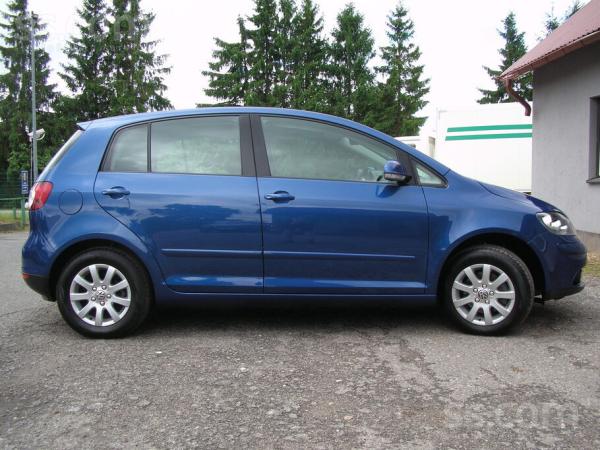 Blue Volkswagen Golf Plus 2005 in Riga, with an engine capacity of 1.90 L and mileage of 0 thousand km for 3950 €, photo 7 on AUTOMOTO.COM.LV