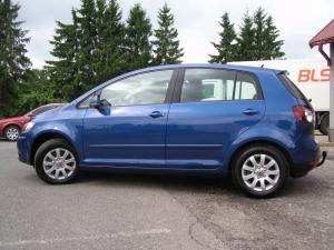 Zils Volkswagen Golf Plus 2005 Sigulda, ar dzinēja tilpumu 1.90 L un nobraukumu 302 tūkst. km par 3950 €, foto 5 vietnē AUTOMOTO.COM.LV