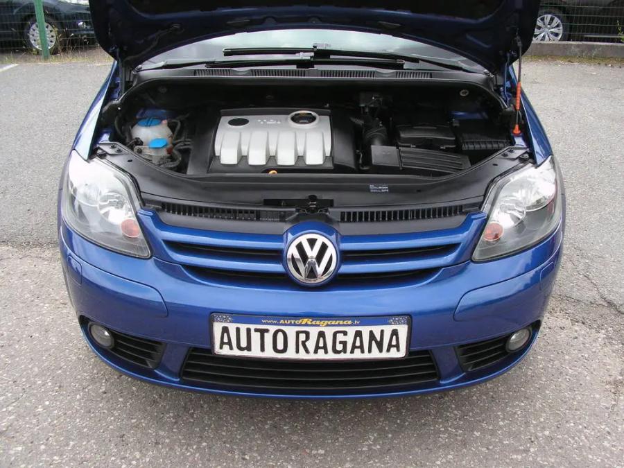 Zils Volkswagen Golf Plus 2005 Sigulda, ar dzinēja tilpumu 1.90 L un nobraukumu 302 tūkst. km par 3950 €, foto 28 vietnē AUTOMOTO.COM.LV
