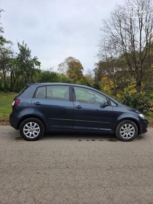 Zils Volkswagen Golf Plus 2005 Kauņa, ar dzinēja tilpumu 2.00 L un nobraukumu 295 tūkst. km par 1600 €, foto 9 vietnē AUTOMOTO.COM.LV
