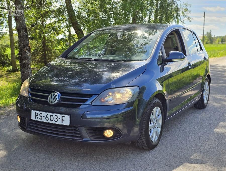 Zils Volkswagen Golf Plus 2006 Ariogala, ar dzinēja tilpumu 2.00 L un nobraukumu 277 tūkst. km par 2800 €, foto 1 vietnē AUTOMOTO.COM.LV