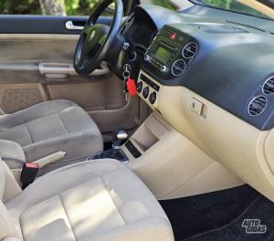 Zils Volkswagen Golf Plus 2006 Ariogala, ar dzinēja tilpumu 2.00 L un nobraukumu 277 tūkst. km par 2800 €, foto 9 vietnē AUTOMOTO.COM.LV