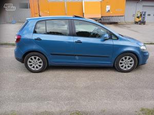 Zils Volkswagen Golf Plus 2006 Marijampole, ar dzinēja tilpumu 2.00 L un nobraukumu 247 tūkst. km par 2750 €, foto 6 vietnē AUTOMOTO.COM.LV
