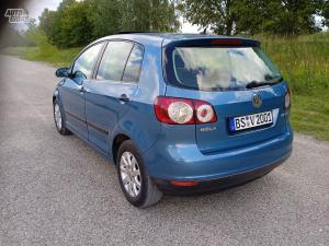 Zils Volkswagen Golf Plus 2006 Marijampole, ar dzinēja tilpumu 2.00 L un nobraukumu 247 tūkst. km par 2750 €, foto 9 vietnē AUTOMOTO.COM.LV