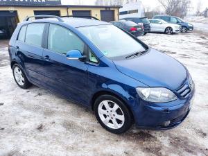Zils Volkswagen Golf Plus 2007 Utena, ar dzinēja tilpumu 2.00 L un nobraukumu 282 tūkst. km par 2850 €, foto 4 vietnē AUTOMOTO.COM.LV
