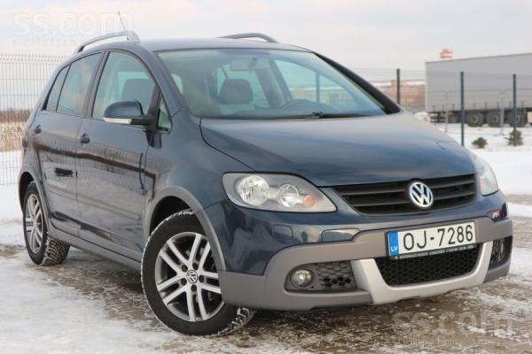 Blue Volkswagen Golf Plus 2007 in Riga, with an engine capacity of 2.00 L and mileage of 235 thousand km for 4200 €, photo 1 on AUTOMOTO.COM.LV