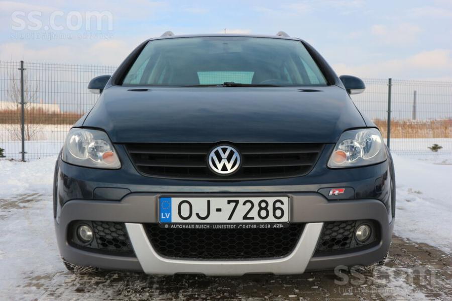 Zils Volkswagen Golf Plus 2007 Rīga, ar dzinēja tilpumu 2.00 L un nobraukumu 235 tūkst. km par 4200 €, foto 3 vietnē AUTOMOTO.COM.LV