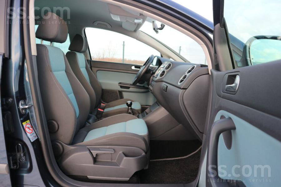 Zils Volkswagen Golf Plus 2007 Rīga, ar dzinēja tilpumu 2.00 L un nobraukumu 235 tūkst. km par 4200 €, foto 20 vietnē AUTOMOTO.COM.LV