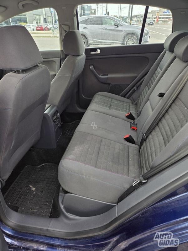 Zils Volkswagen Golf Plus 2007 Viļņa, ar dzinēja tilpumu 2.00 L un nobraukumu 303 tūkst. km par 1400 €, foto 6 vietnē AUTOMOTO.COM.LV