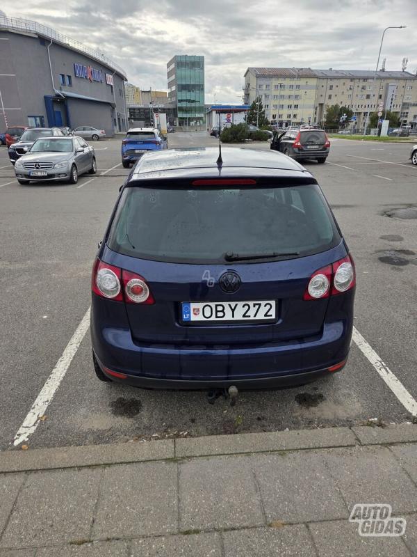 Zils Volkswagen Golf Plus 2007 Viļņa, ar dzinēja tilpumu 2.00 L un nobraukumu 303 tūkst. km par 1400 €, foto 7 vietnē AUTOMOTO.COM.LV