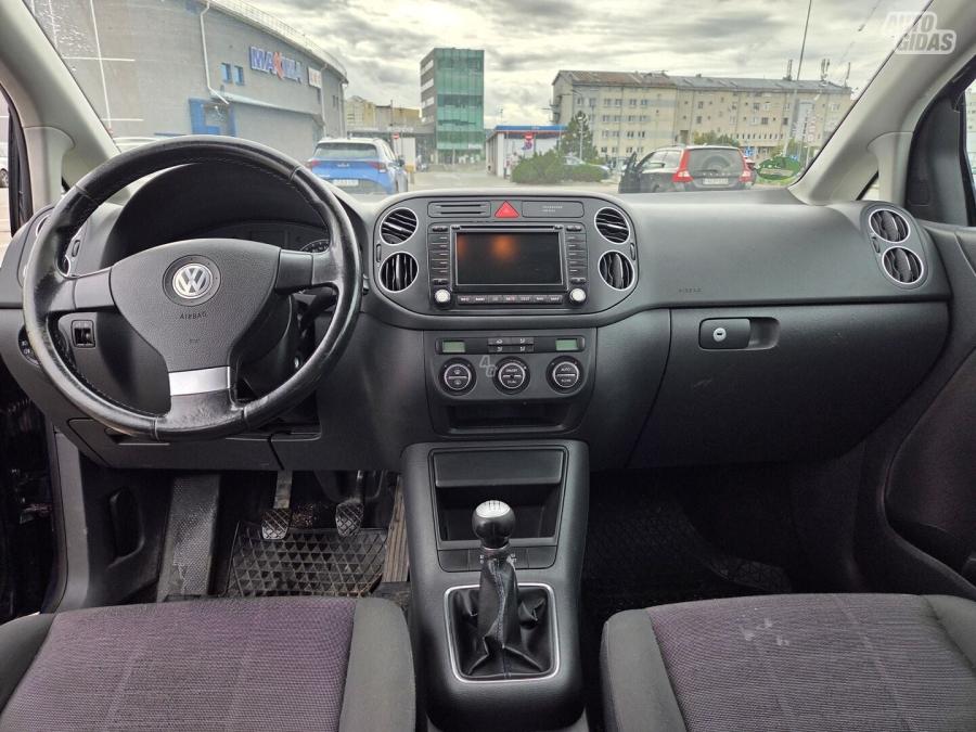 Zils Volkswagen Golf Plus 2007 Viļņa, ar dzinēja tilpumu 2.00 L un nobraukumu 303 tūkst. km par 1400 €, foto 8 vietnē AUTOMOTO.COM.LV
