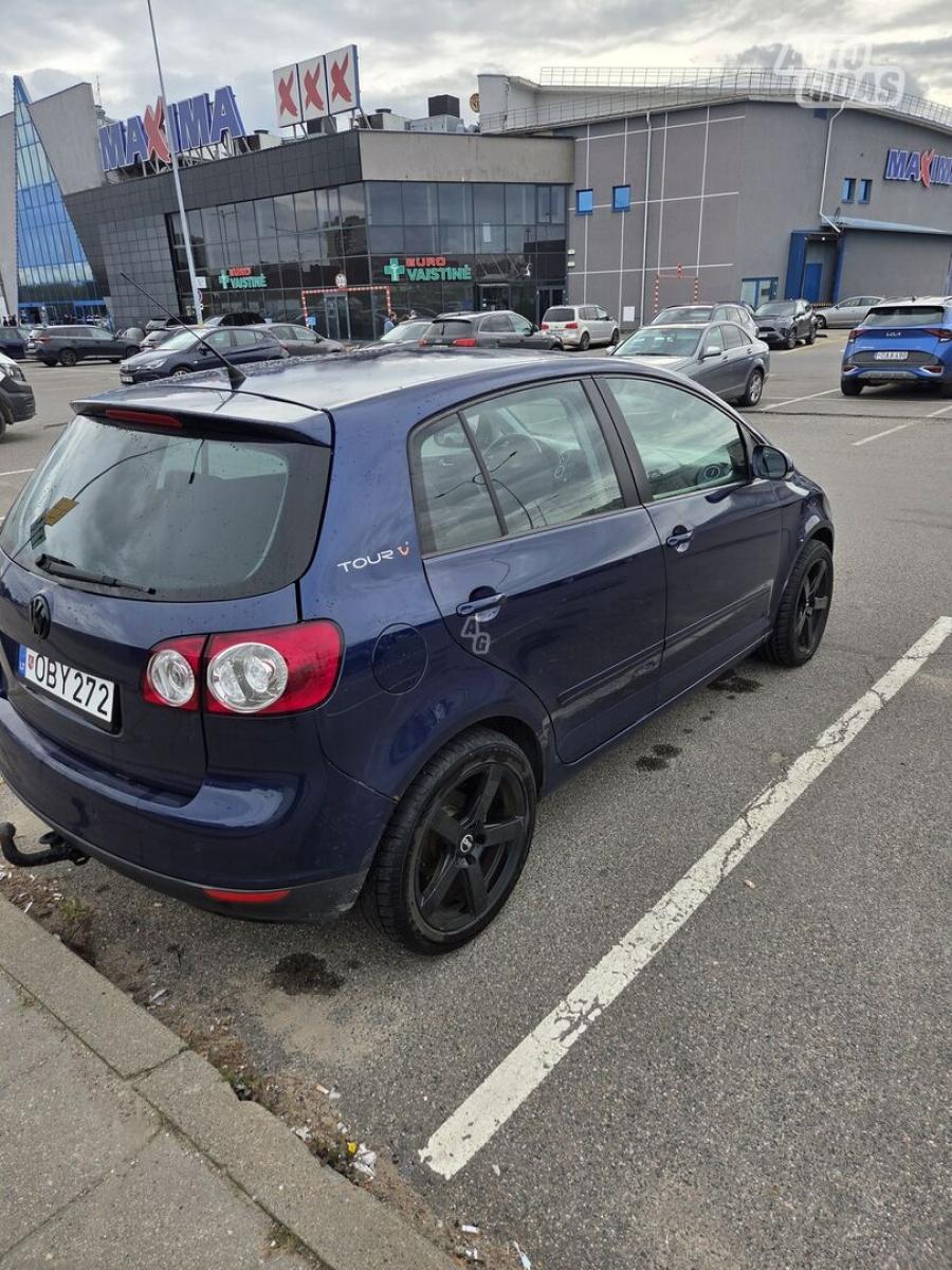 Zils Volkswagen Golf Plus 2007 Viļņa, ar dzinēja tilpumu 2.00 L un nobraukumu 303 tūkst. km par 1400 €, foto 10 vietnē AUTOMOTO.COM.LV