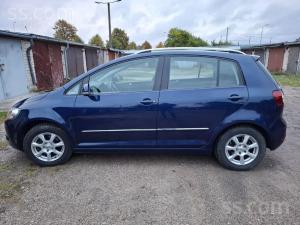 Blue Volkswagen Golf Plus 2009 in Liepaja, with an engine capacity of 1.60 L and mileage of 163 thousand km for 5150 €, photo 5 on AUTOMOTO.COM.LV