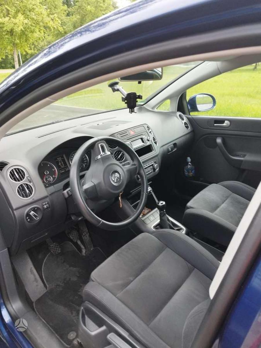 Zils Volkswagen Golf Plus 2010 Jonava, ar dzinēja tilpumu 1.60 L un nobraukumu 194 tūkst. km par 4499 €, foto 10 vietnē AUTOMOTO.COM.LV