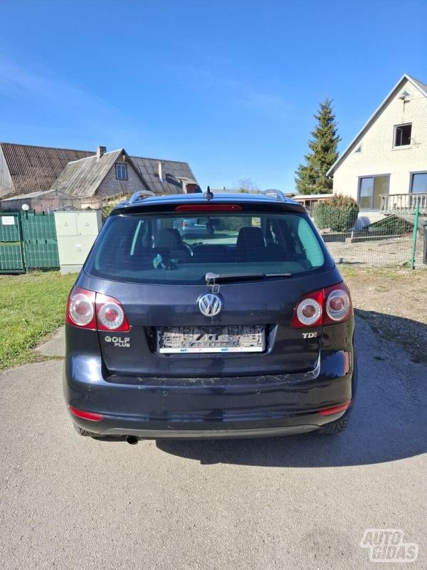 Blue Volkswagen Golf Plus 2011 in Siauliai, with an engine capacity of 1.60 L and mileage of 215 thousand km for 5800 €, photo 10 on AUTOMOTO.COM.LV