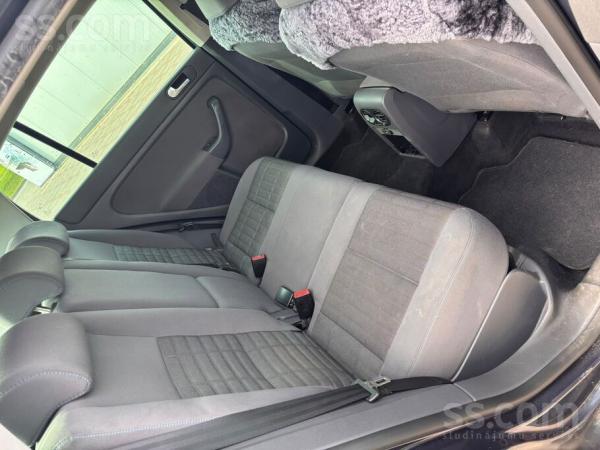 Blue Volkswagen Golf Plus 2007 in Ludza, with an engine capacity of 1.90 L and mileage of 281 thousand km for 2800 €, photo 10 on AUTOMOTO.COM.LV