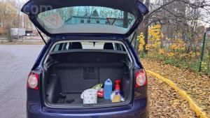 Zils Volkswagen Golf Plus 2008 Rīga, ar dzinēja tilpumu 2.00 L un nobraukumu 288 tūkst. km par 2500 €, foto 5 vietnē AUTOMOTO.COM.LV