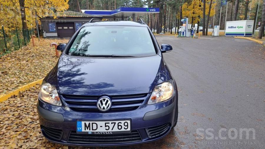 Zils Volkswagen Golf Plus 2008 Rīga, ar dzinēja tilpumu 2.00 L un nobraukumu 288 tūkst. km par 2500 €, foto 6 vietnē AUTOMOTO.COM.LV