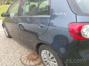 Zils Volkswagen Golf Plus 2006 Kuldīga, ar dzinēja tilpumu 1.90 L un nobraukumu 258 tūkst. km par 2400 €, foto 5 vietnē AUTOMOTO.COM.LV