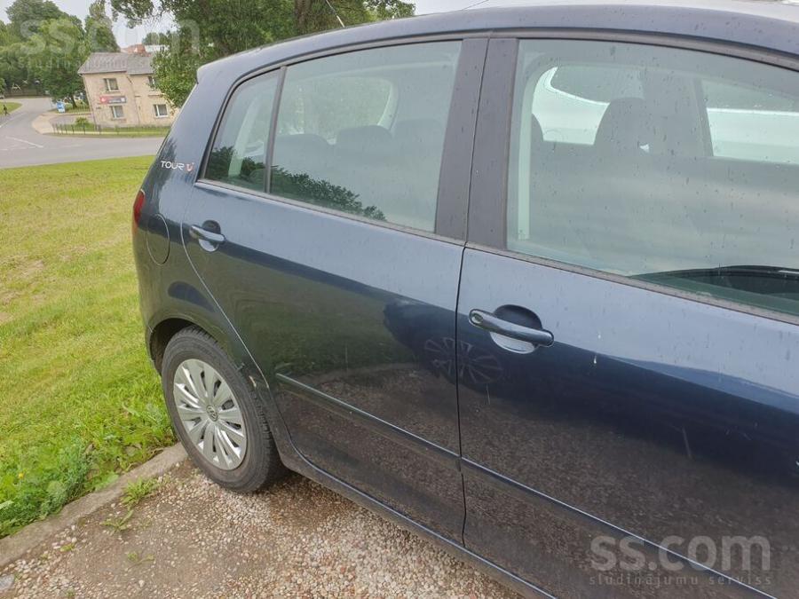Zils Volkswagen Golf Plus 2006 Kuldīga, ar dzinēja tilpumu 1.90 L un nobraukumu 258 tūkst. km par 2400 €, foto 7 vietnē AUTOMOTO.COM.LV