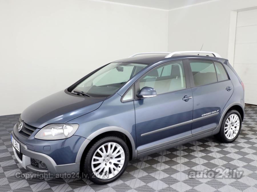 Blue Volkswagen Golf Plus 2007 in Tallinn, with an engine capacity of 1.40 L and mileage of 239 thousand km for 2199 €, photo 3 on AUTOMOTO.COM.LV