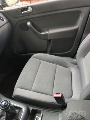 Brūns Volkswagen Golf Plus 2005 Valka, ar dzinēja tilpumu 1.90 L un nobraukumu 237 tūkst. km par 2800 €, foto 13 vietnē AUTOMOTO.COM.LV